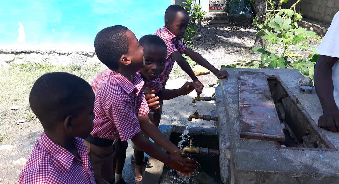 Students practice healthy hygiene at St. Paul’s Episcopal School in ...